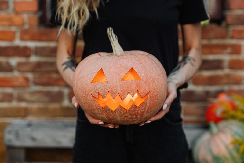 Pumpkin Carving 101 | Autumn Park Apartments